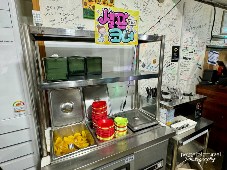 濟州島美食｜Noraba 노라바－看海景吃海鮮拉麵，店內還有每日限量50份的章魚拉麵 | 美食瑜樂