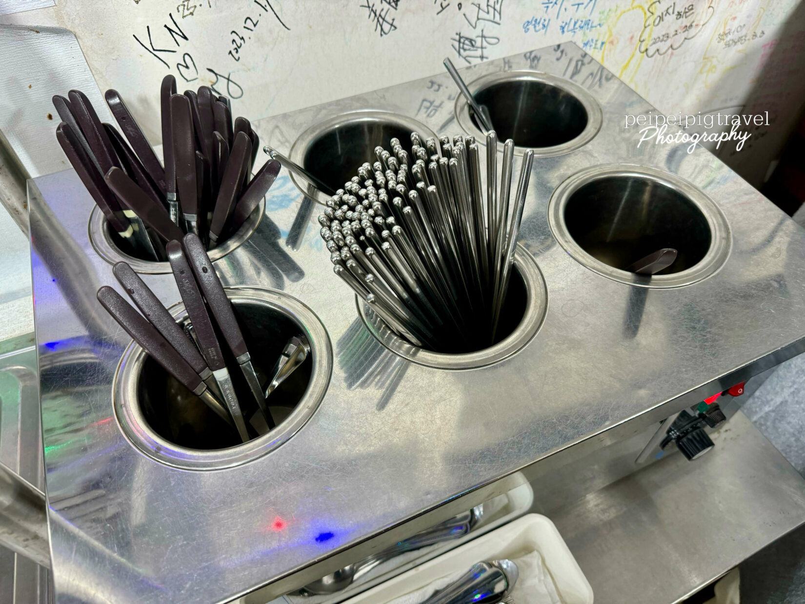 濟州島美食｜Noraba 노라바－看海景吃海鮮拉麵，店內還有每日限量50份的章魚拉麵 | 美食瑜樂